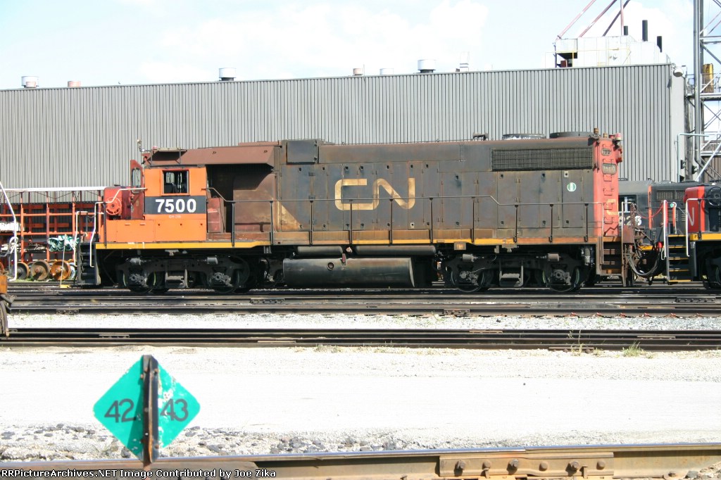 CN 7500 GP 38-2 Hump Mother